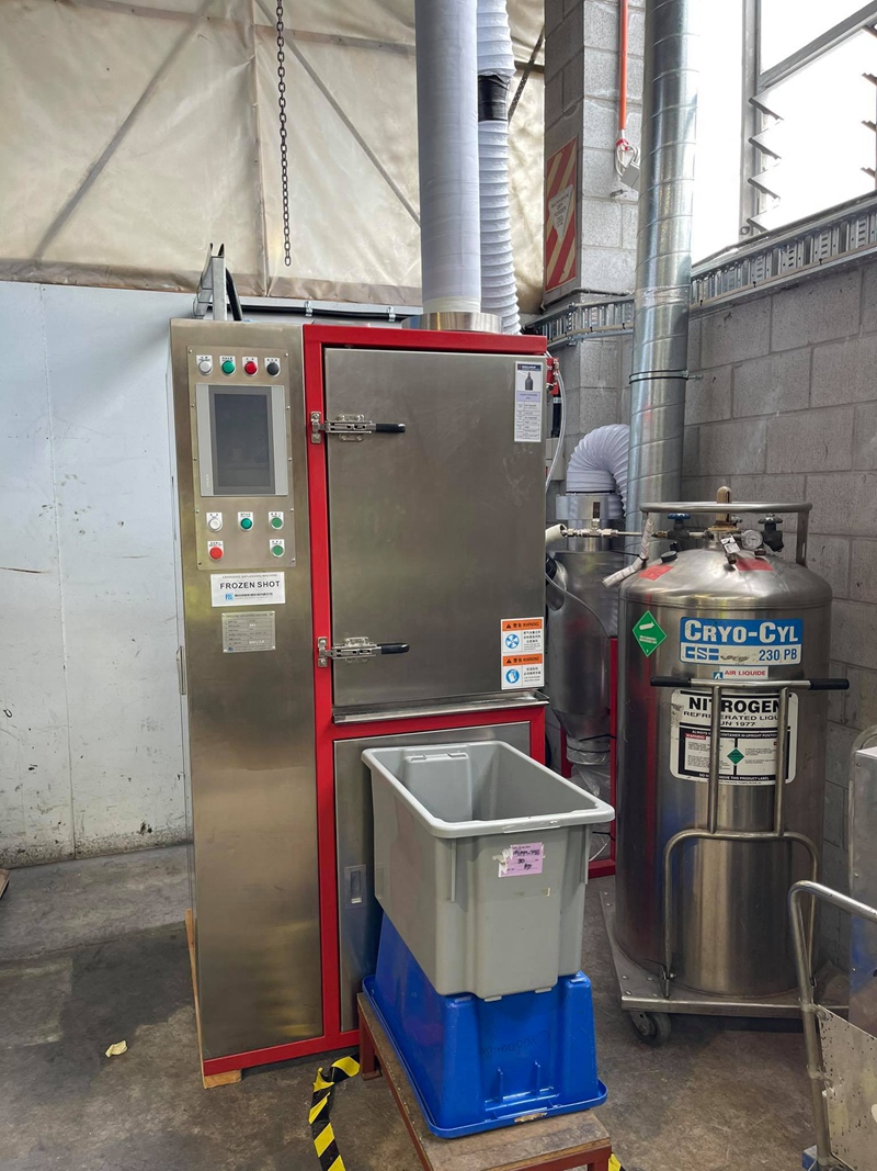 Frozen Shot Cryogenic Deflashing Machine Supplier in China-NANJING PEGE ...